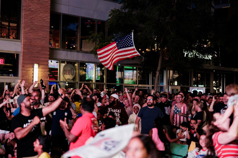 Want to watch the US-Australia World Cup game? Crew hosting free watch ...