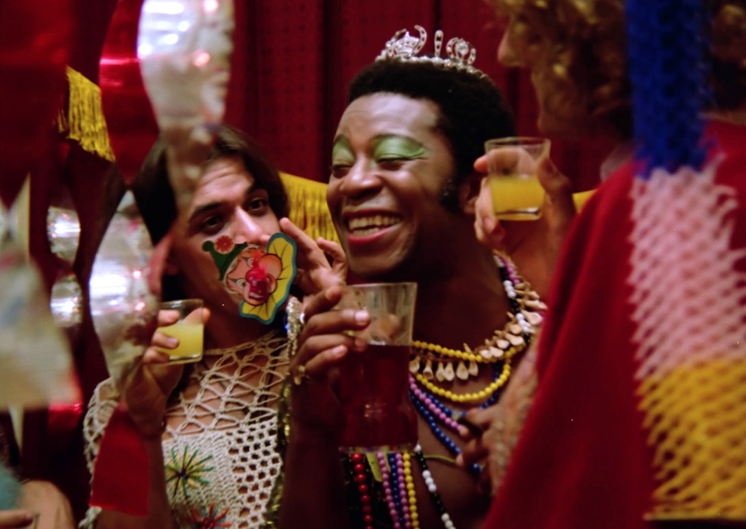 A glitter-covered crime lord, betrayal & bloodshed: Why 1974’s The ...