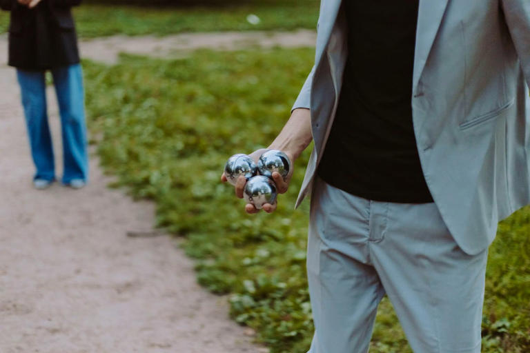 Un homme tué d'un coup de boule de pétanque par un adversaire