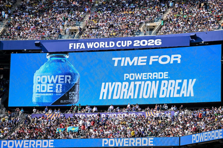 The Americanisation: English pundits slam nonsense hydration breaks ...