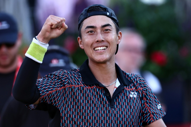 Australian qualifier Hijikata shocks Lehecka at Queen's Club