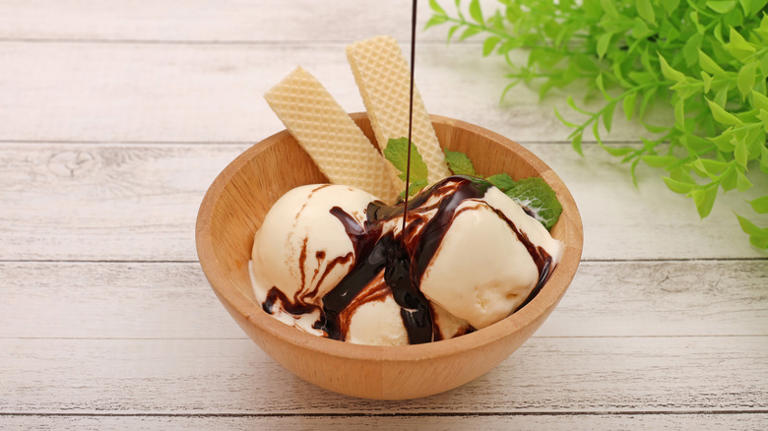 Not Hershey's, not Ghirardelli: The best chocolate syrup comes from ...