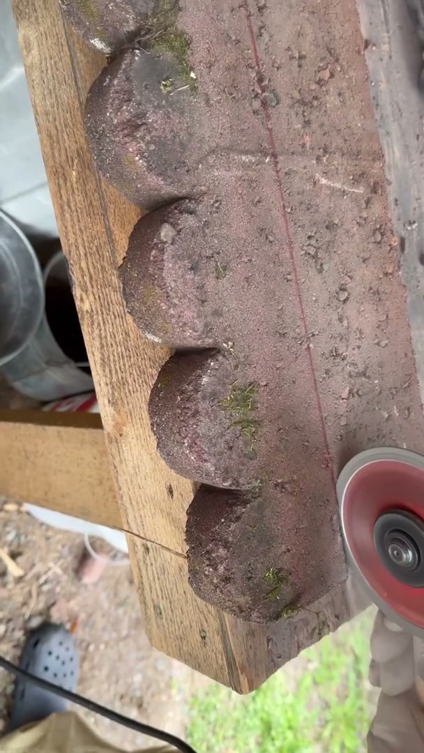 She saves her neighbor's pavers for this genius porch idea!