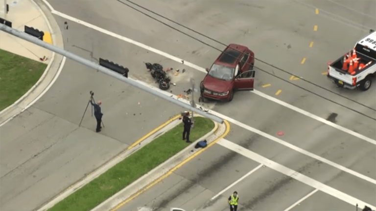 Man killed in crash involving motorcycle in Coral Springs, police say