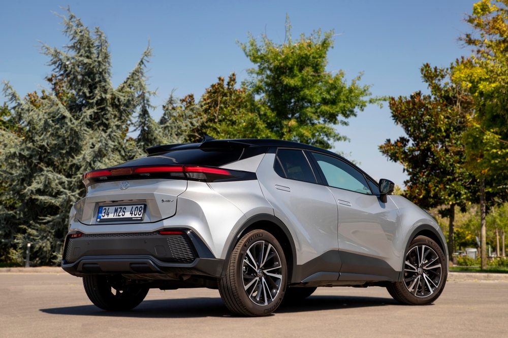 Toyota’s 496-km electric crossover will start at $44,900 in Canada