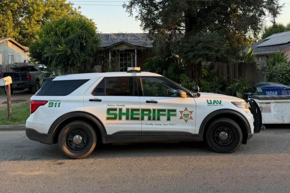 2-year-old drowns in backyard pool, Tulare County Sheriff's Office reports