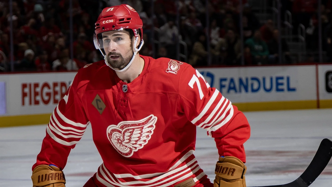 Red Wings may need third team in Dylan Larkin trade