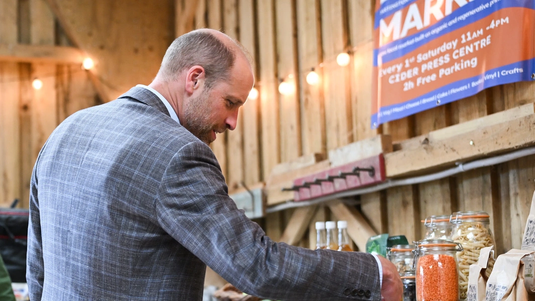 Prince William meets Ginger Spice pig on Devon farm visit