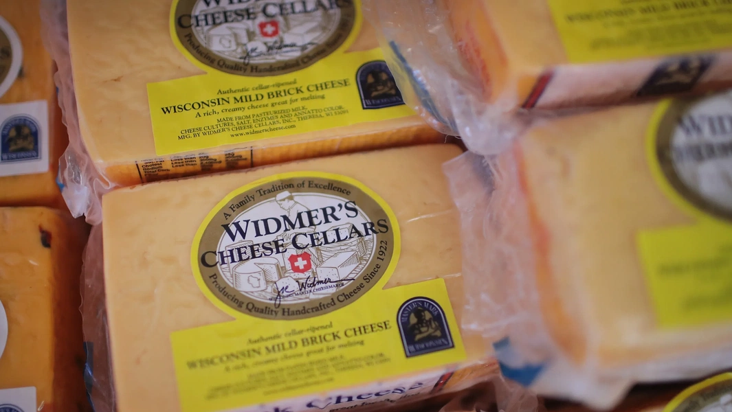 6 iconic Wisconsin cheese destinations