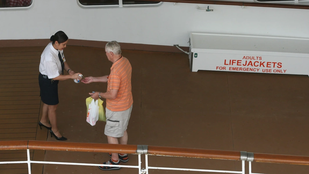 6 high-touch surfaces that spread germs on cruise ships