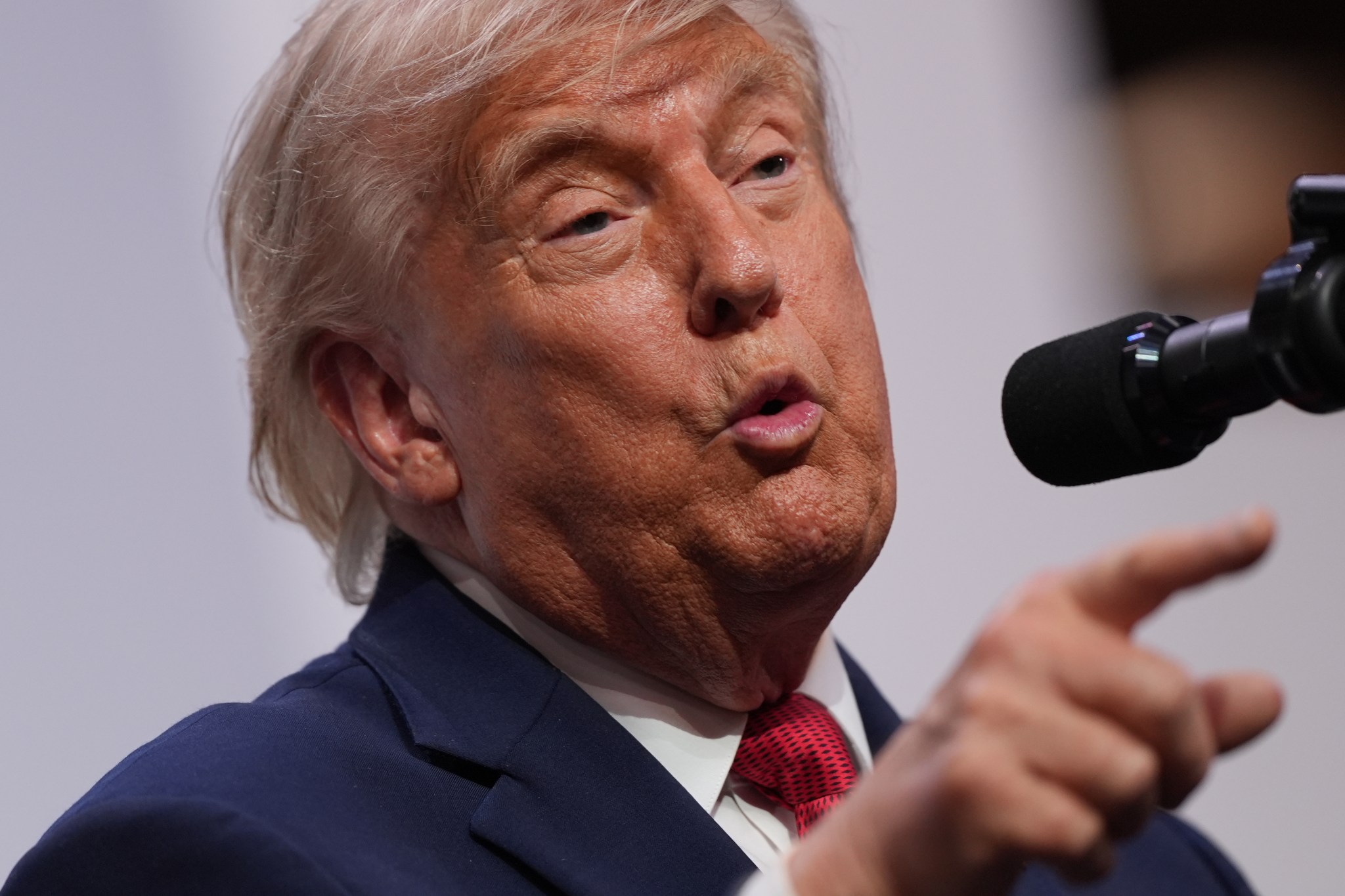 Trump still more popular than Biden despite collapsing approval rating—poll