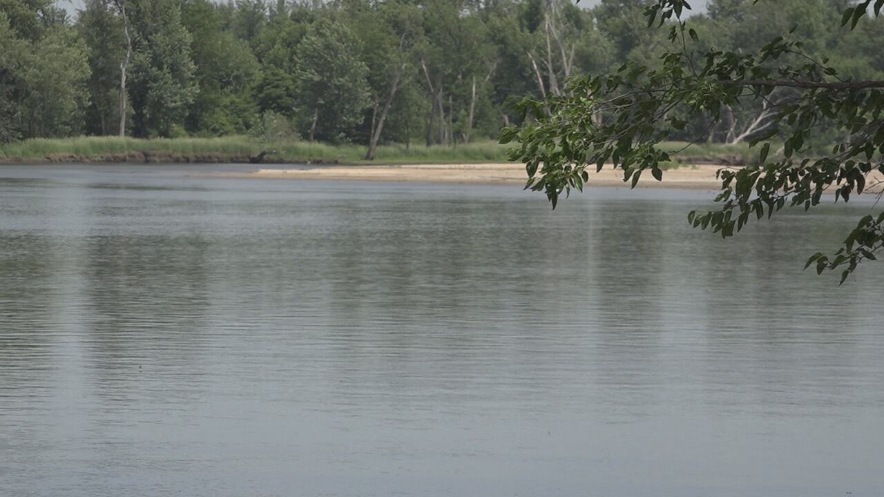 Cedar Rapids drilling new well, Linn County monitoring water levels ...
