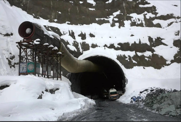 Zoji La tunnel's major 'breakthrough' milestone! World's longest bi ...