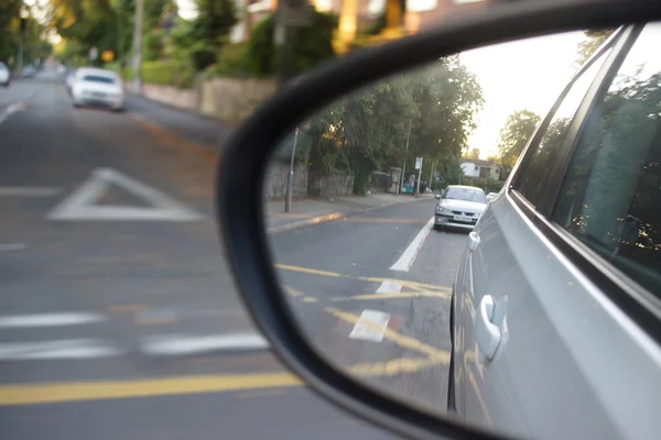 You've been setting your mirrors wrong your whole life