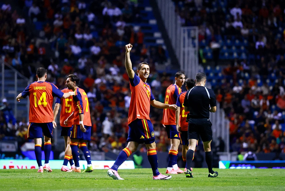 Spain beat Peru 3-1 in friendly as World Cup fever grips Puebla