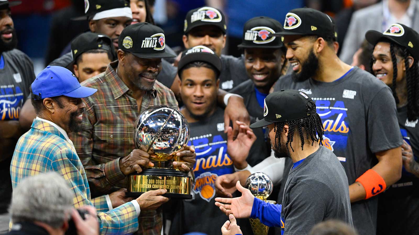 Patrick Ewing quickly names current Knicks star he’d want on his old team