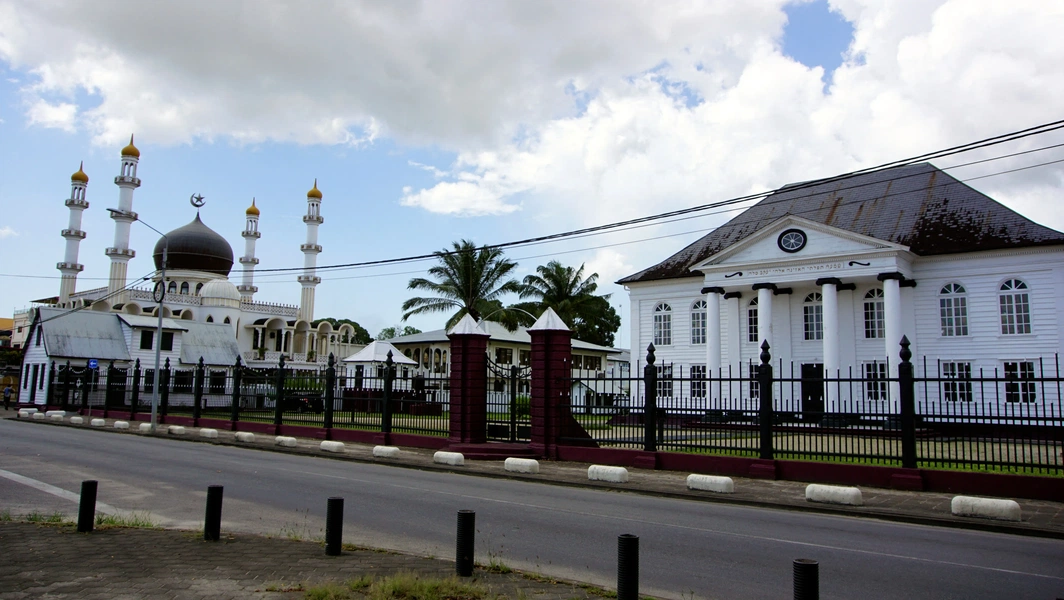 10 most and least religiously diverse countries