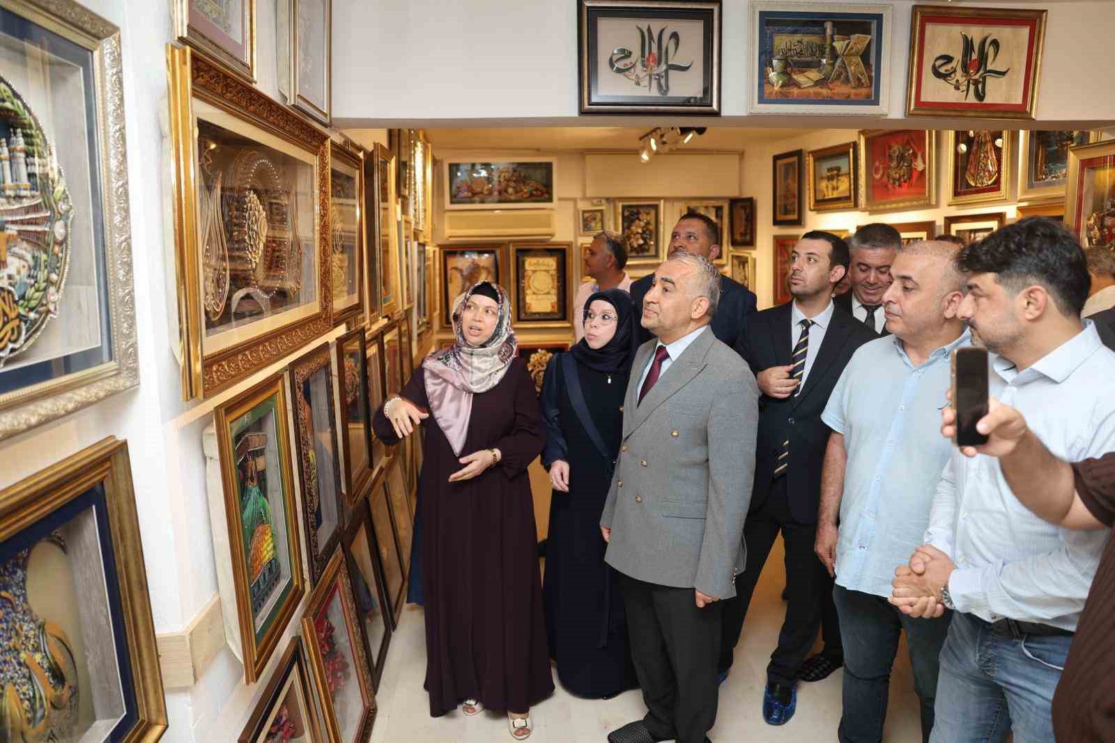 Nazilli’de Geleneksel Sanatlar 75. Yıl Sergisi’nde buluştu