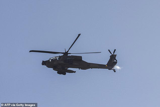 US Army helicopter goes down near Strait of Hormuz as rescue mission ...