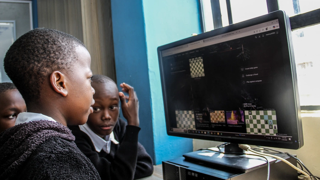 Turning classrooms into game zones for learning
