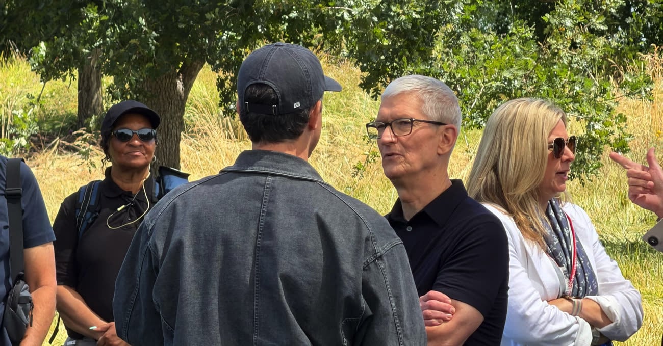 Tim Cook tire sa révérence : des adieux émouvants à l'Apple Park