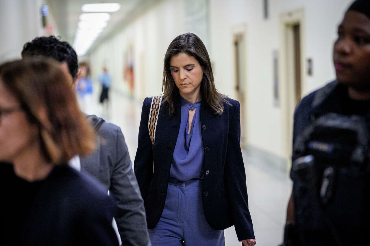 Connecticut's Lesley Groff, Jeffrey Epstein's longtime aide, to testify ...