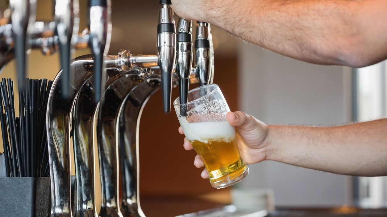 One alcoholic drink a day linked to 10 cancers, researchers say
