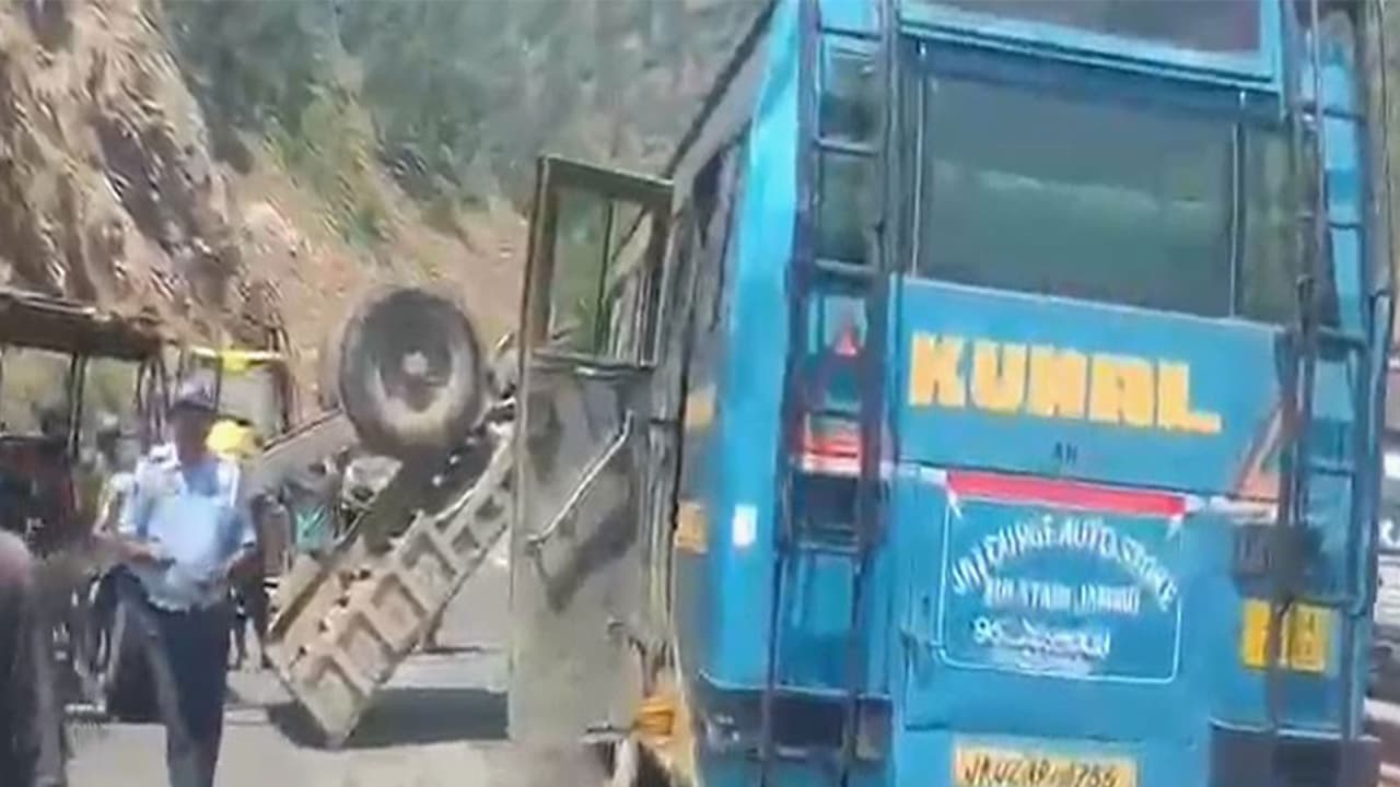 Four BSF personnel injured after bus hits vehicles in J&K's Ramban