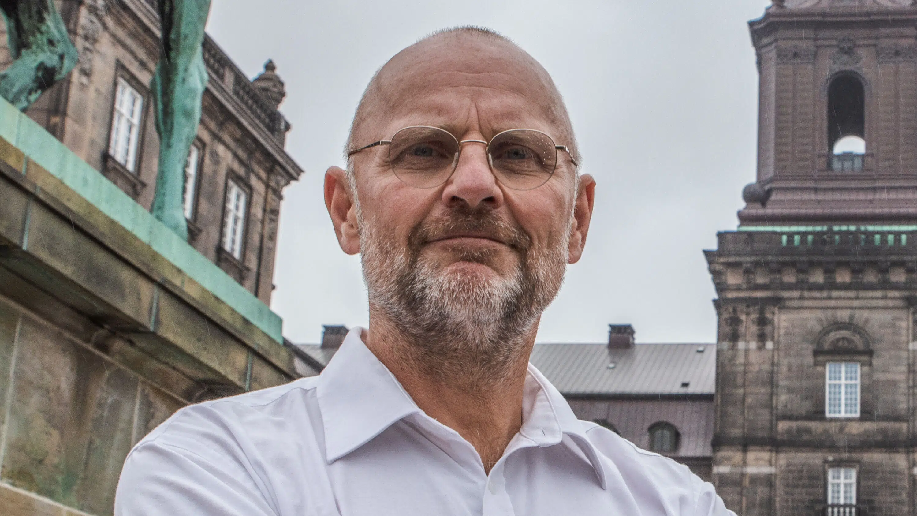 Qvortrup reagerer på vild S-rokade: Vand på kritikernes mølle
