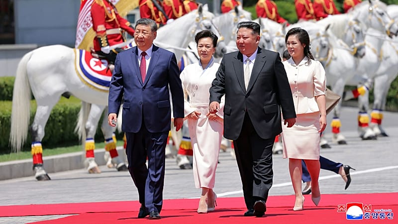 En visite en Corée du Nord, Xi Jinping promet de renforcer les liens ...