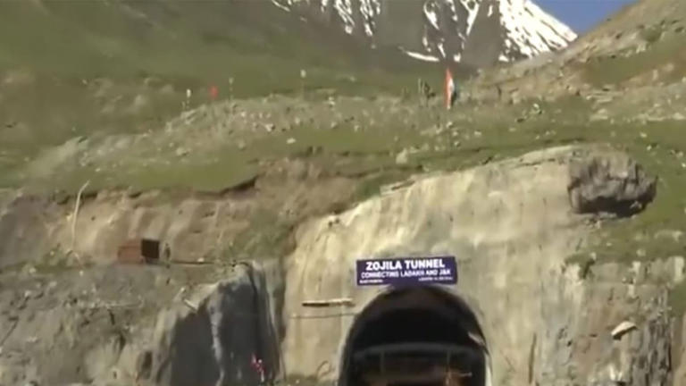 Gadkari at breakthrough of Zojila Tunnel, world's longest bi-directional