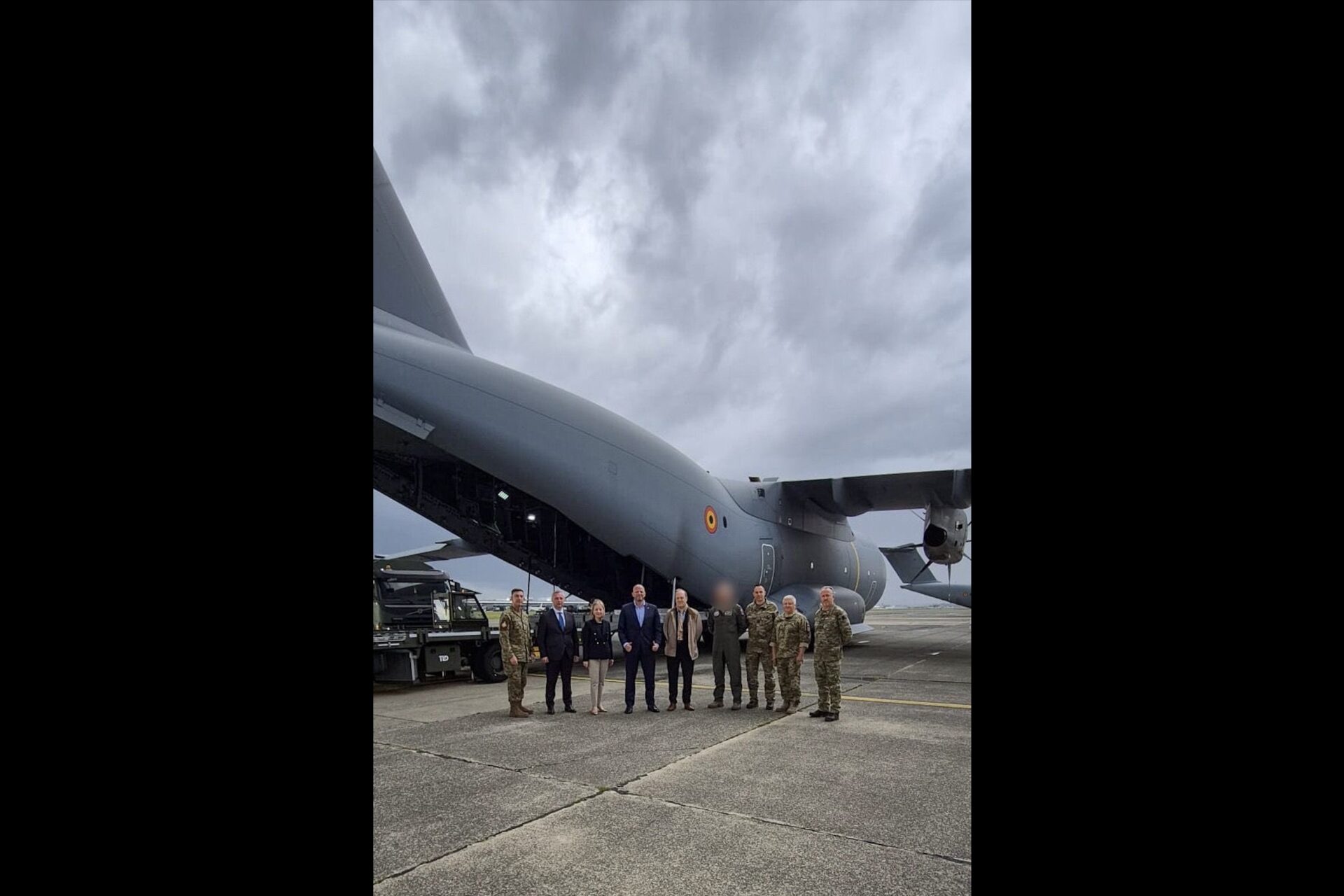Canada sends secret weapons to Ukraine