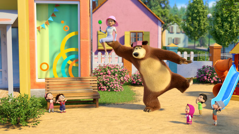 Netflix expands deal for billion-view kids hit ‘Masha and the Bear’