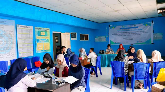Poltekkes Ternate perkuat edukasi kesehatan reproduksi remaja lewat ...