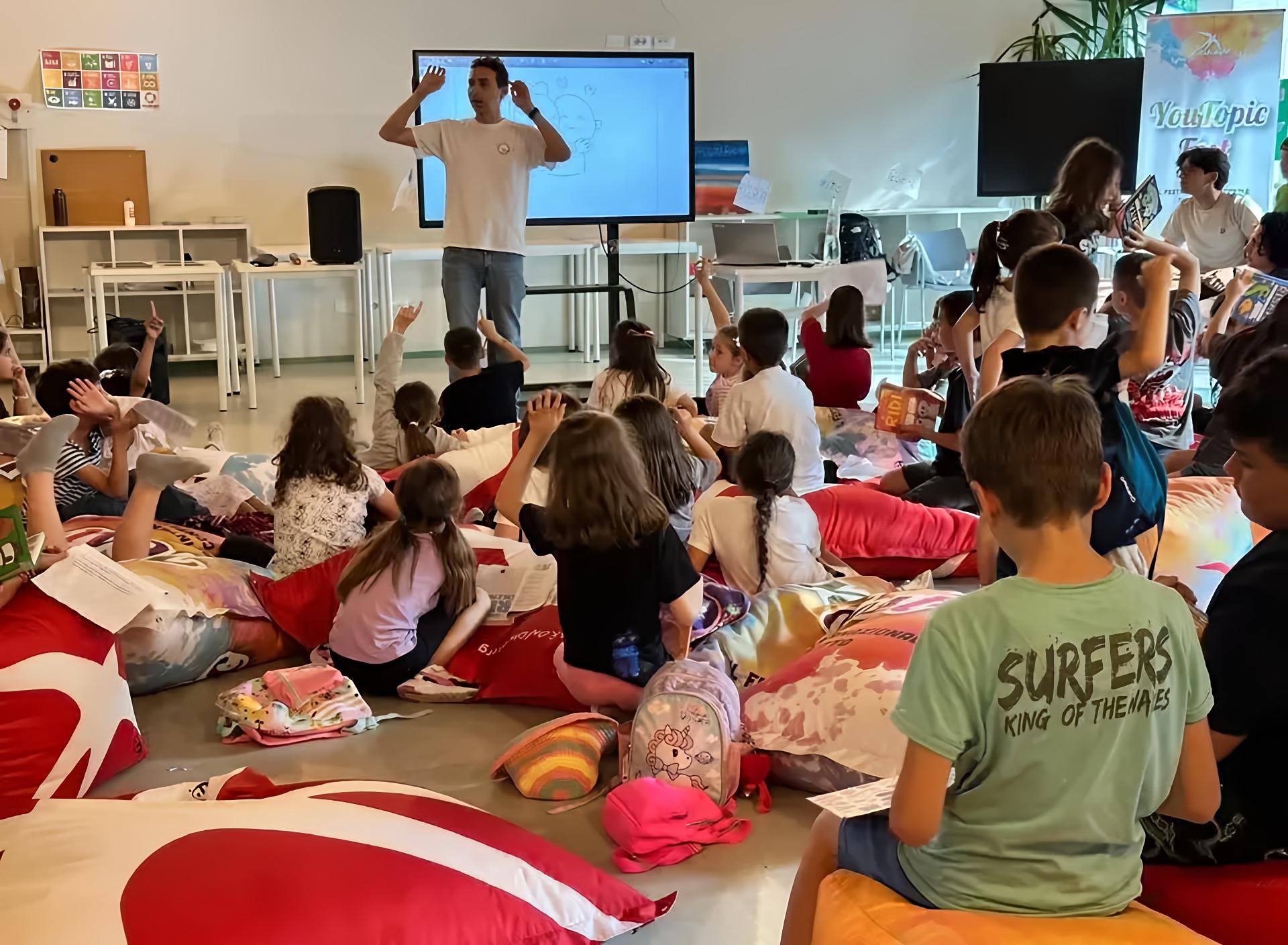 “Di…segni di pace” a YouTopic Fest: gli alunni delle Sezioni Rondine di ...