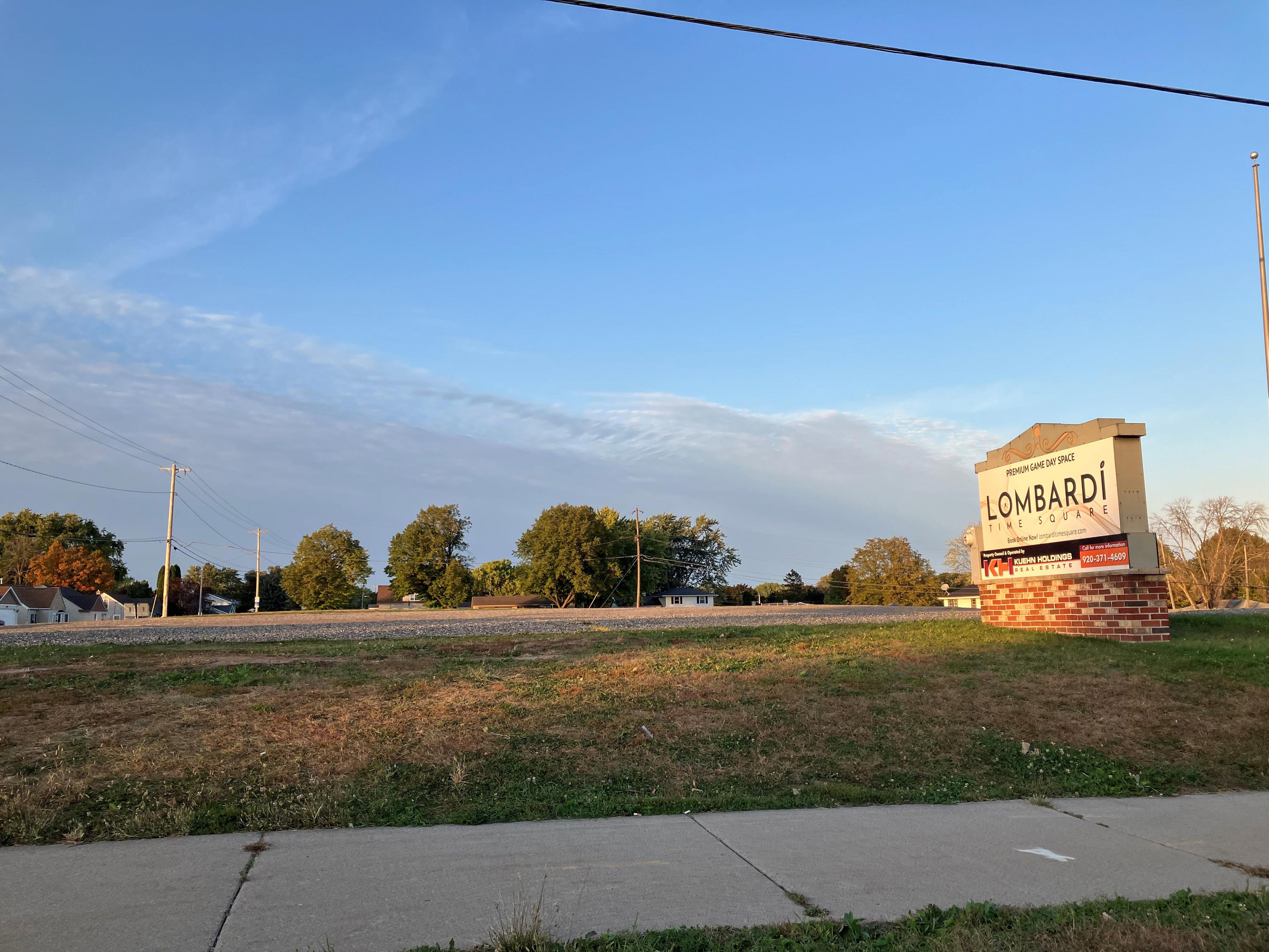2 major national tenants eye land across from Lambeau Field