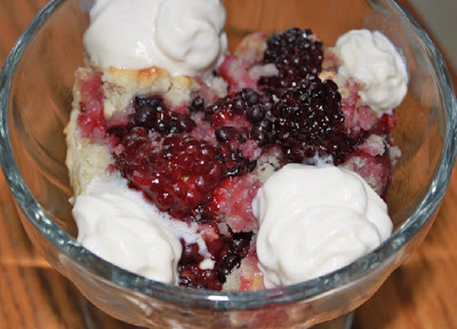 Very berry crumble