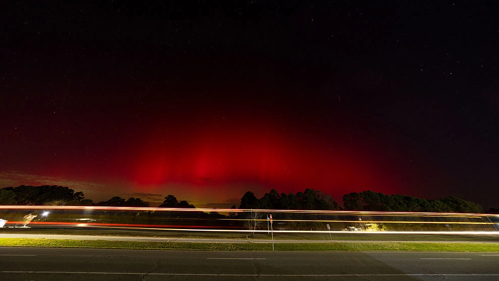 Astronomers propose 'storm wall' to blunt solar storms