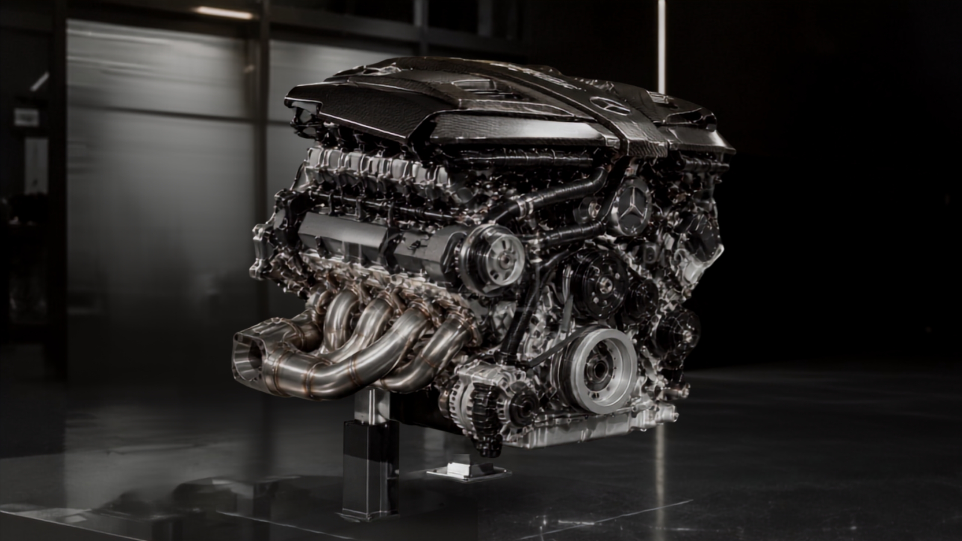 How Mercedes made a flat-plane V8 feel like an S-Class engine