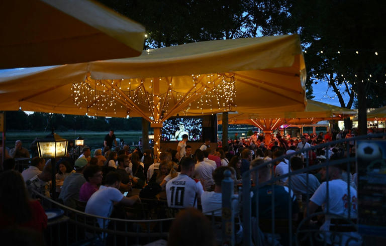 Ärger ums Public Viewing: Strenge Regel in Köln: Viele WM-Spiele dürfen ...