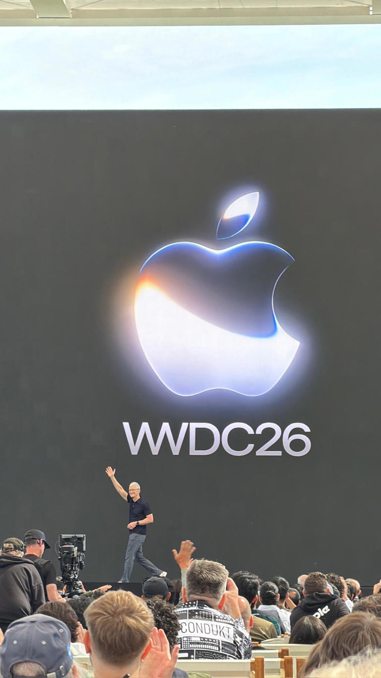 Tim Cook live speech kicks off outgoing Apple CEO's last WWDC event