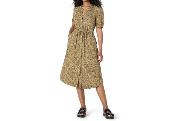 This top-selling fit-and-flare dress 'looks put-together' for the ...