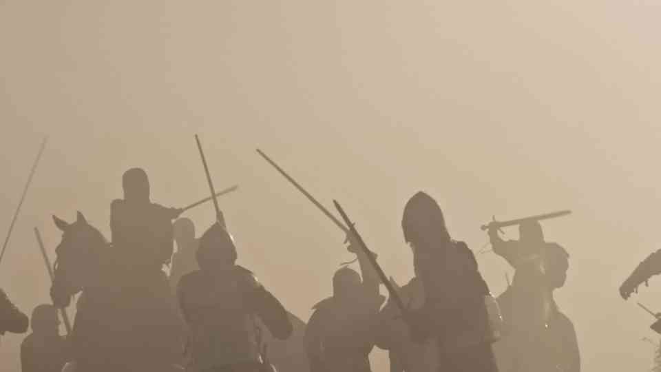 What medieval battlefield surgery did to men after arrows, axes, and ...