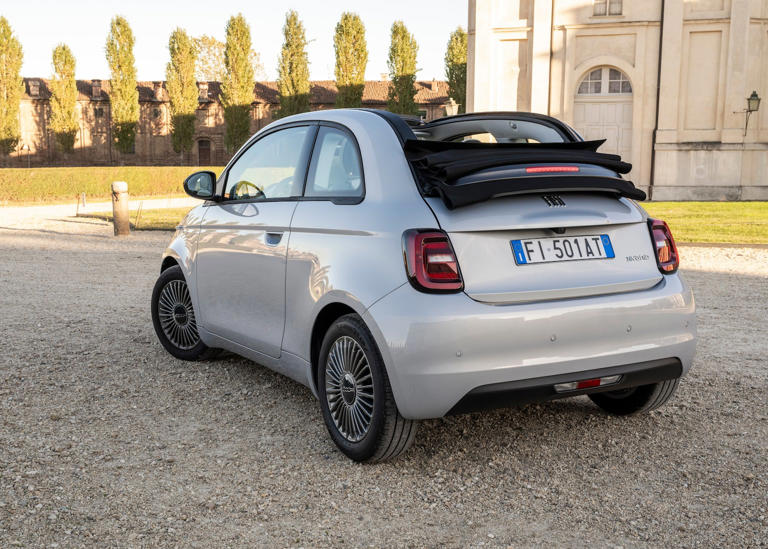 Fiat broadens range with new 600 petrol and 500 hybrid models