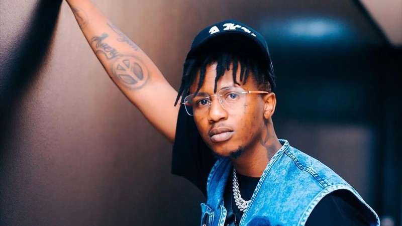 Watch: Emtee claims ex-wife Nicole Chinsamy pulled out four of his ...