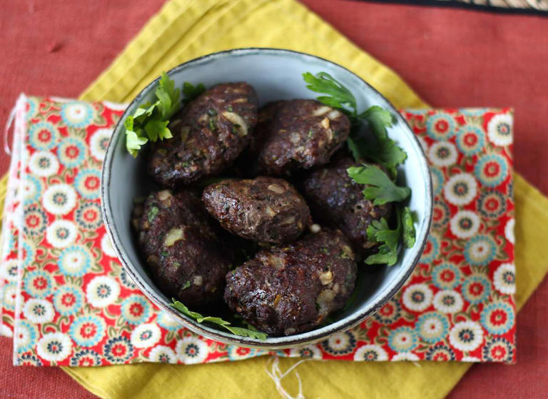 Turkish meatballs - köfte
