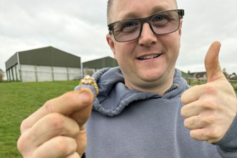 Man finds £20,000 Tudor ring in a field in Gloucestershire