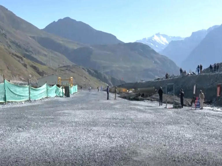 Final rock falls at Zojila: India completes breakthrough in world's ...