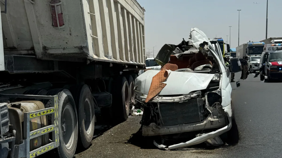 Dubai road tragedy: 7 Indians killed, 9 injured after minibus slams ...