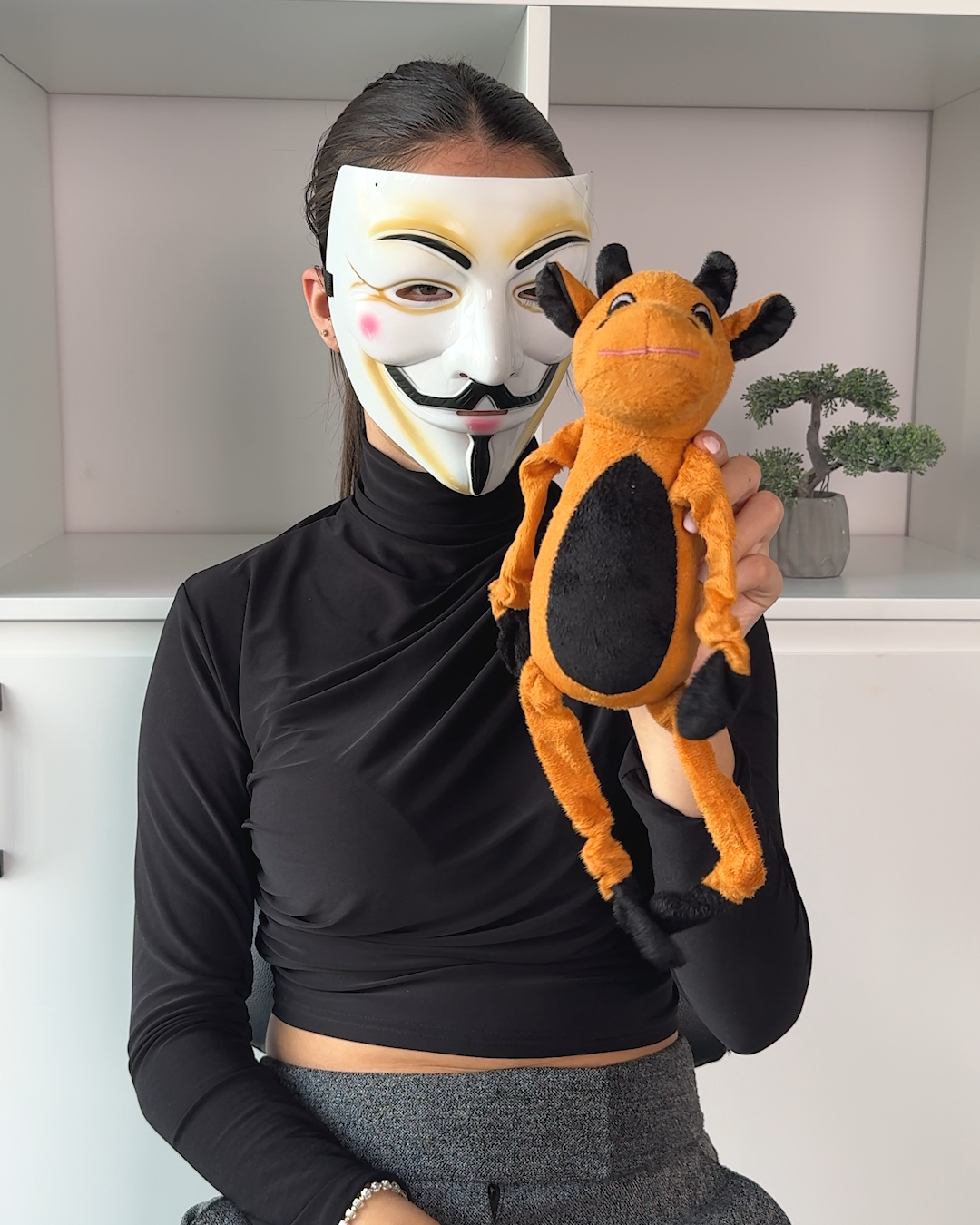 Satisfying cleaning of a plushie found in trash!